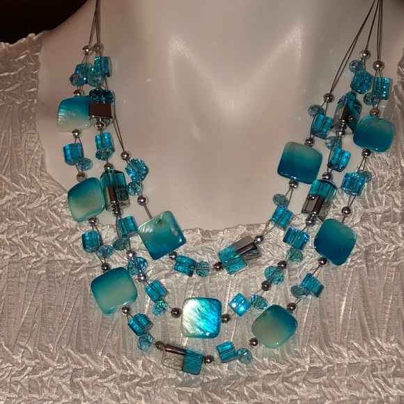 B2B | Jewelry | Stunning 3 Strand Swarovski Crystal Necklace | Poshmark
